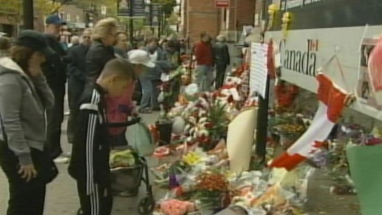 Memorial grows at Hamilton armoury - CHCH