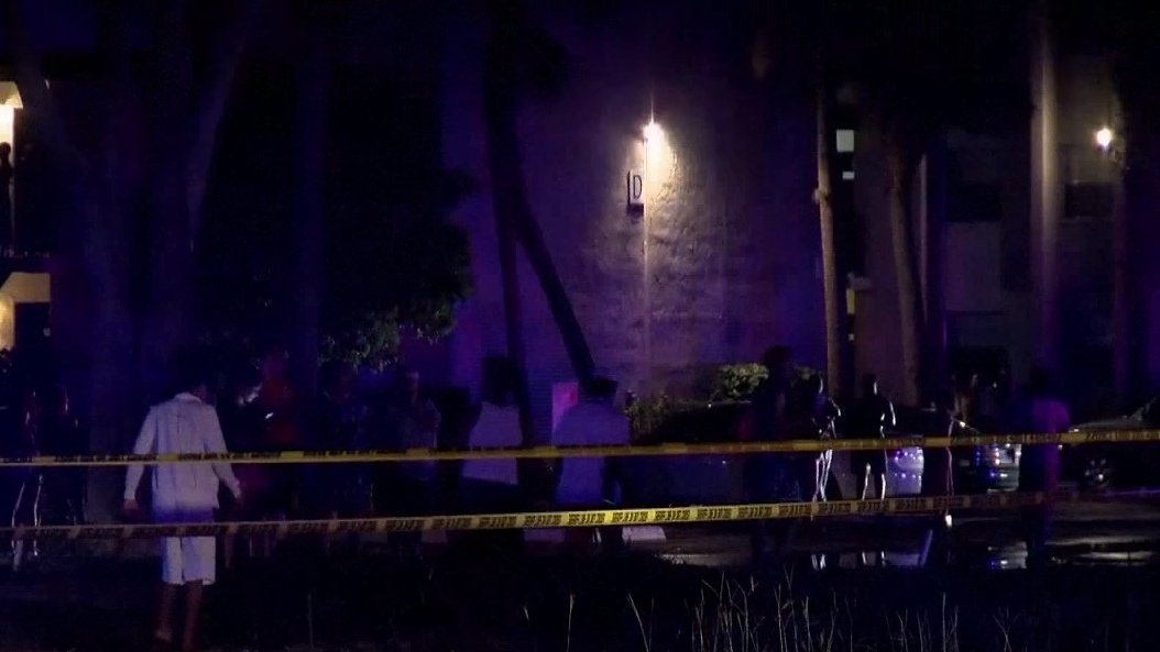 2 dead in Florida Club shooting - CHCH