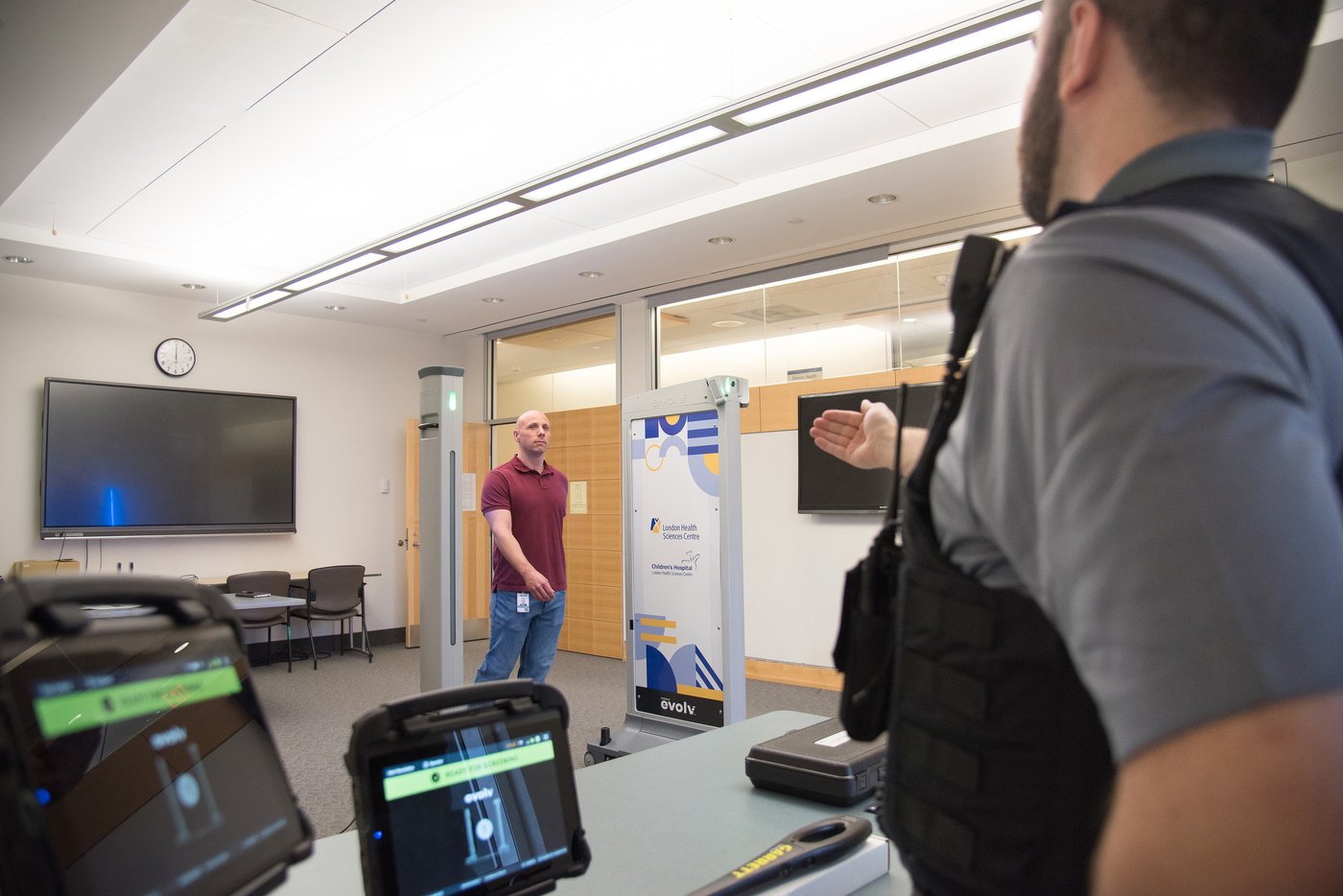 Some emergency departments installing AI weapons detection amid rising ...